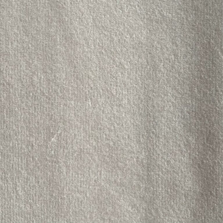 Notre tissu d'ameublement textile PRAGUE occultant